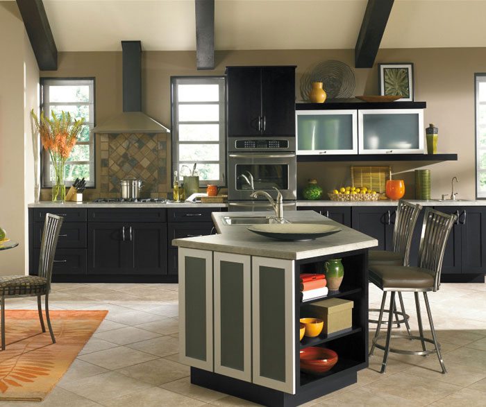 Denver Kitchen Cabinets - Capo Kitchen & Bath